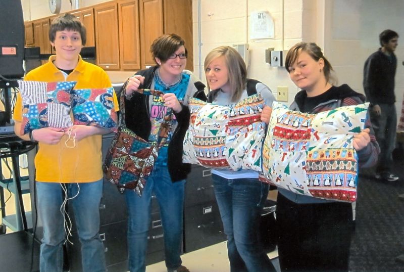 Heartland Community Schools - Family and Consumer Science Sewing Projects